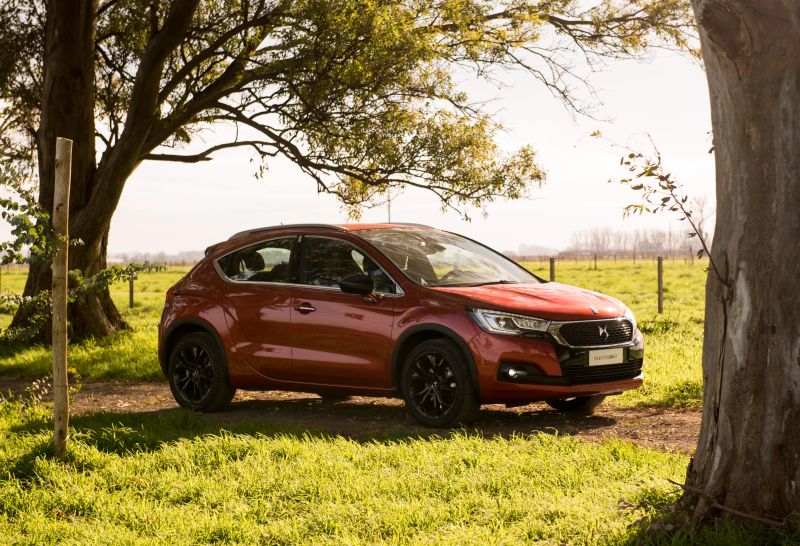 Тест-драйв автомобиля DS DS 4 Crossback: технические характеристики ...