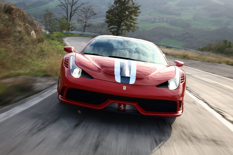 Полный обзор Ferrari 458 Speciale: технические характеристики ...