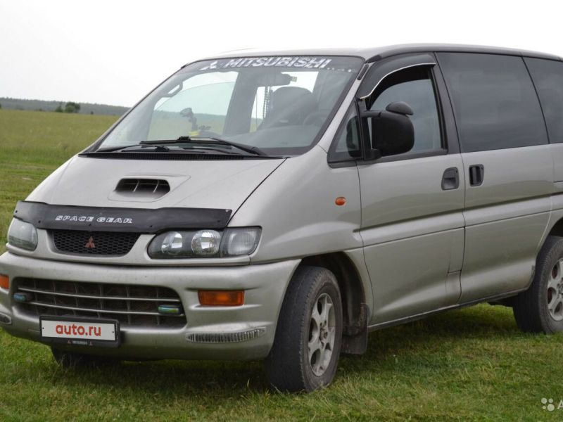 Mitsubishi Space Gear: отличительные особенности модели