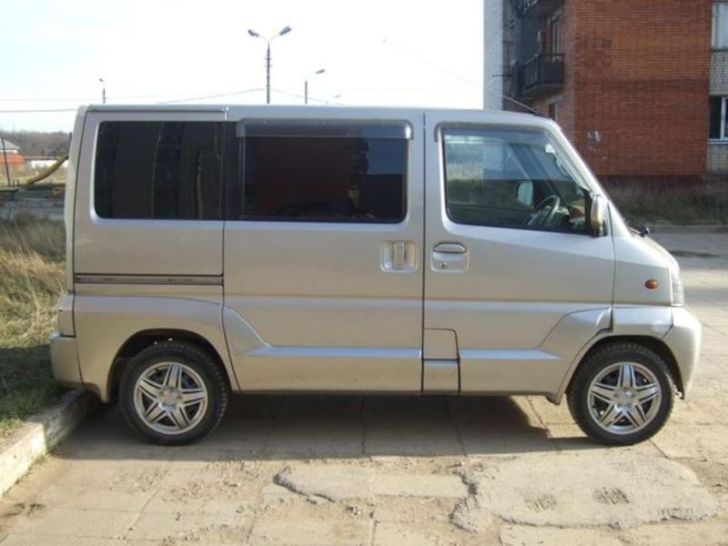 Справочник по Mitsubishi Town Box: Технические характеристики и ...