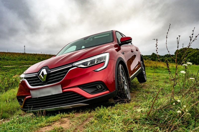 Renault Arkana: обзор компактного кроссовера с хорошими ходовыми качествами