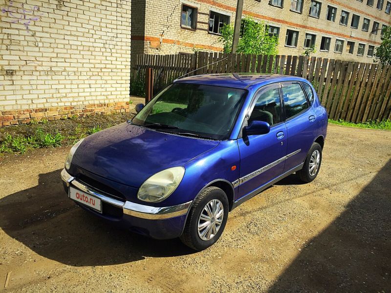 Toyota Duet: великолепные технические характеристики, комплектации ...