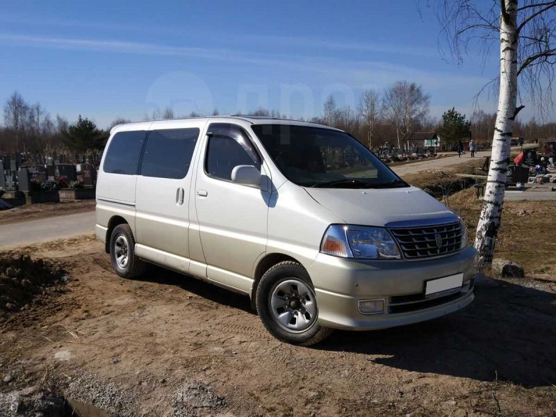 Toyota Grand Hiace: технические характеристики и обзор микроавтобуса