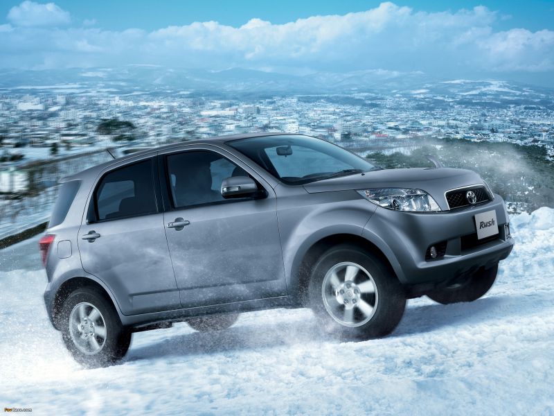 Toyota Rush: всё о технических характеристиках, комплектациях, тест ...